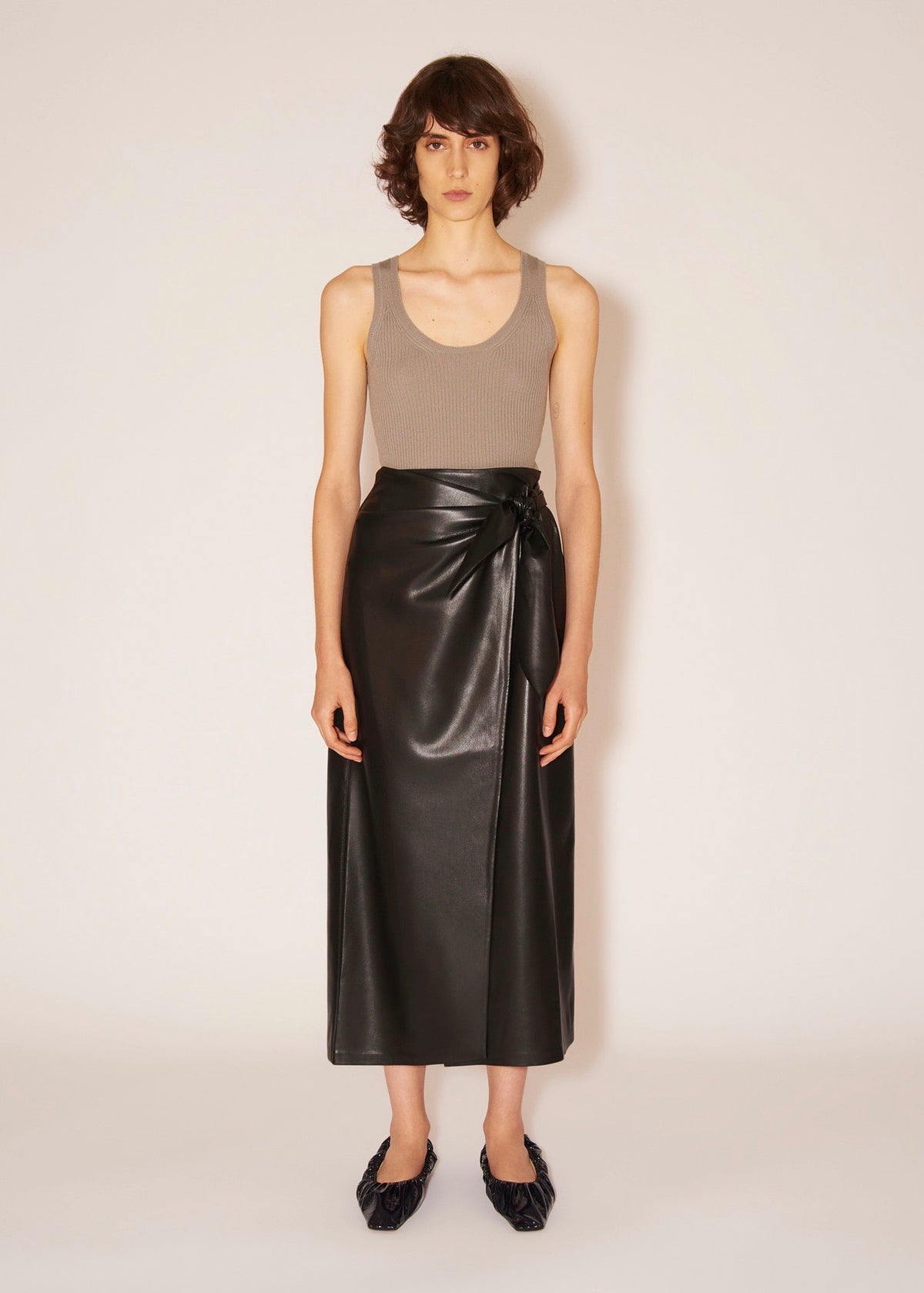 Amas Skirt (Black) - Milk Boutique