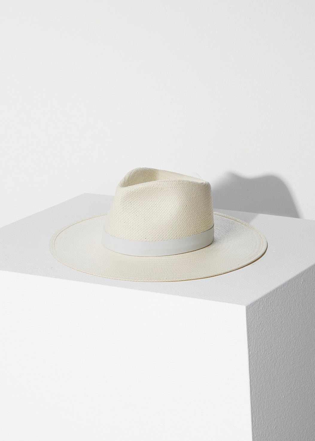 Zoe Hat (Bleach) - Milk Boutique